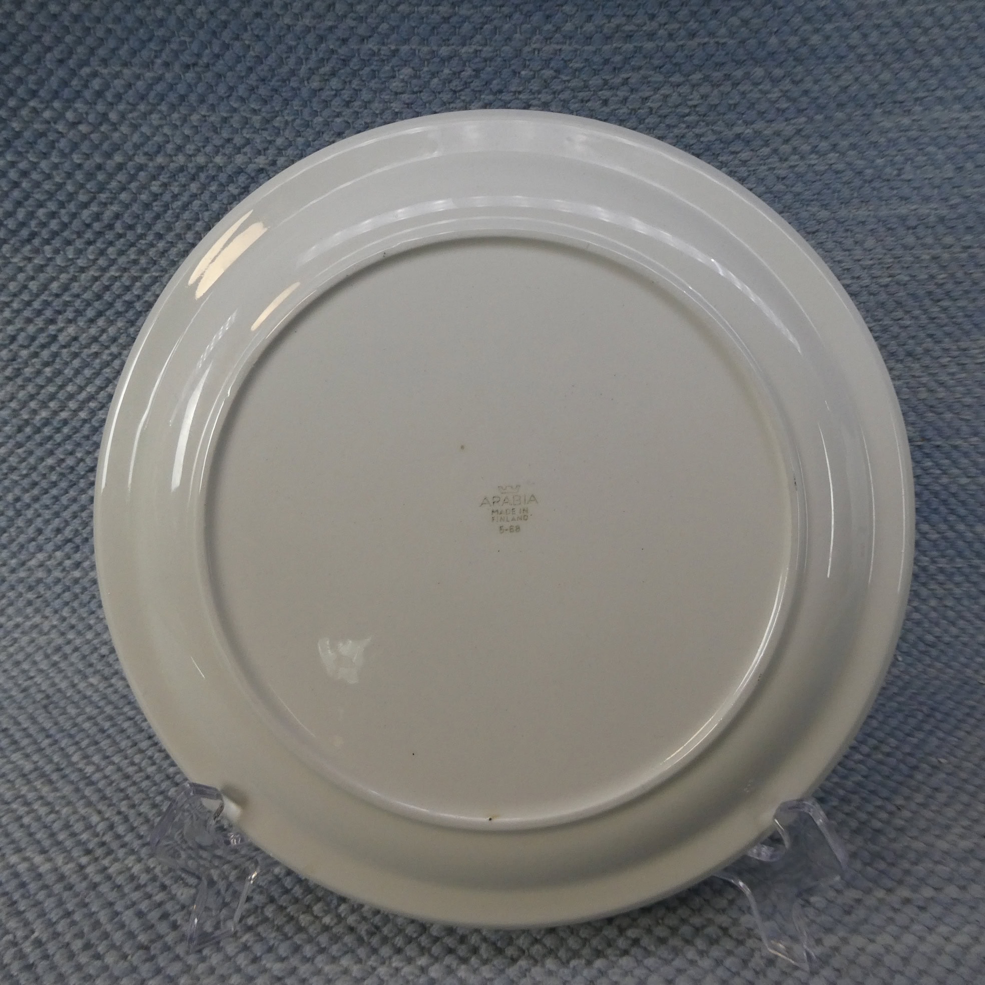 Arabia Plate 23 cm white gold stripe - Wanhat Kupit